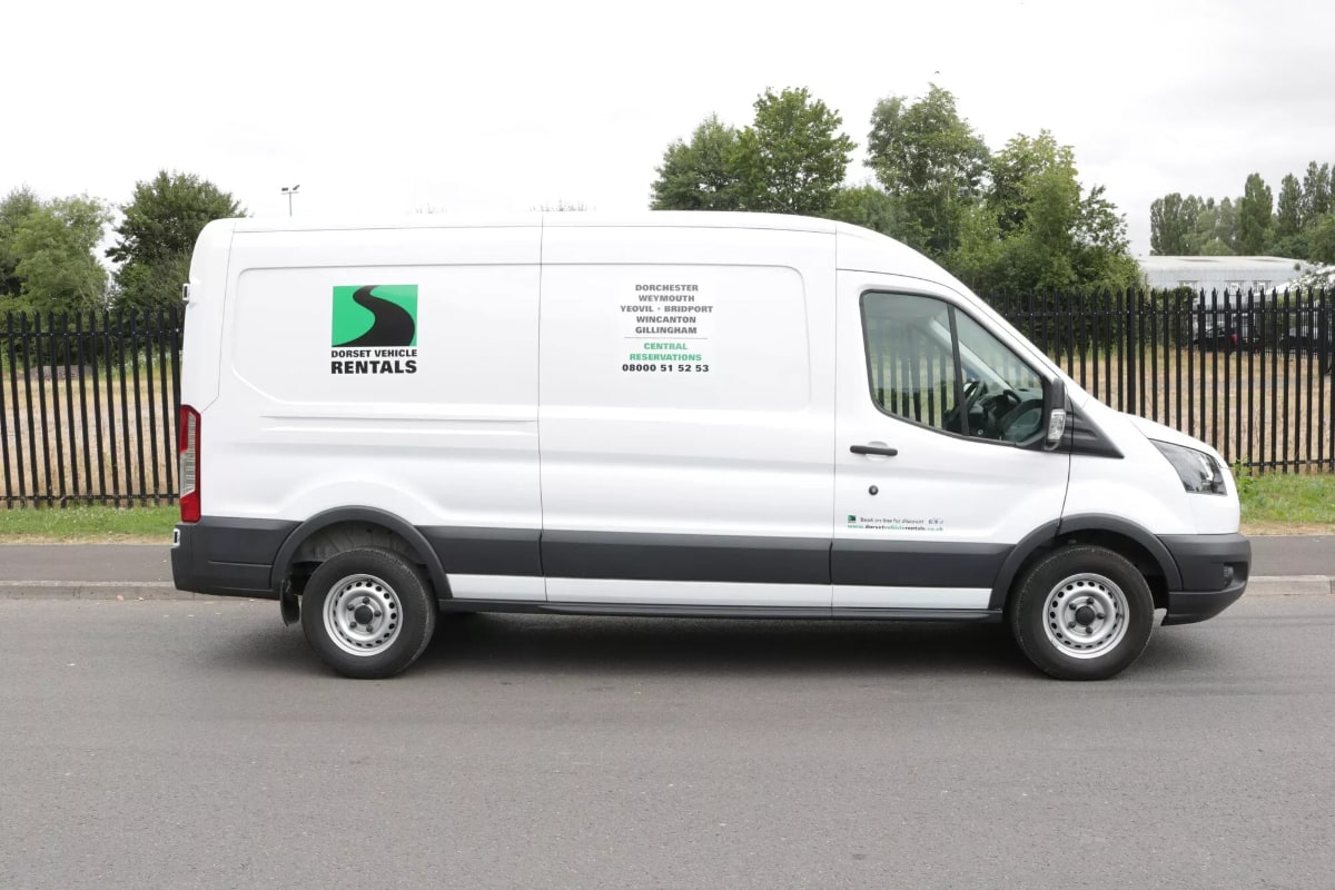 LARGE VAN (3M) - Dorset Vehicle Rentals