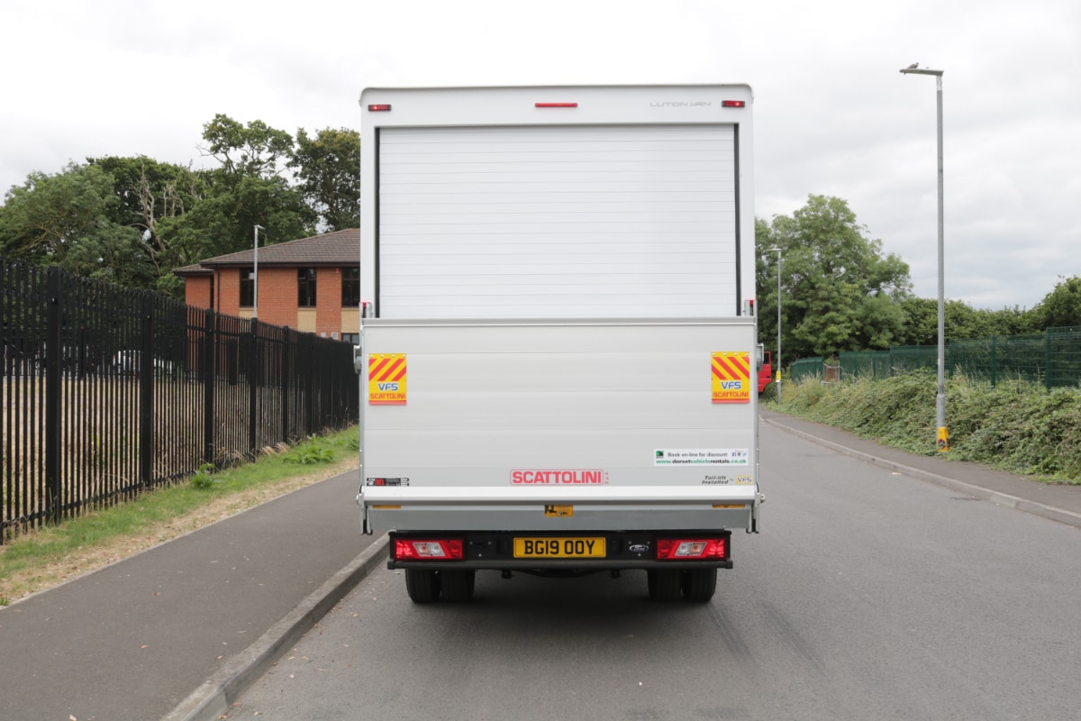 3.5TONNE LUTON WITH TAIL LIFT - Dorset Vehicle Rentals